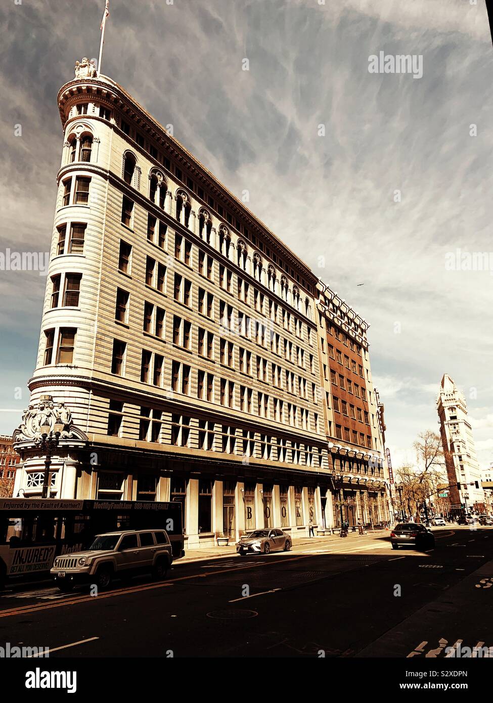 Lionel wilson building hi-res stock photography and images - Alamy