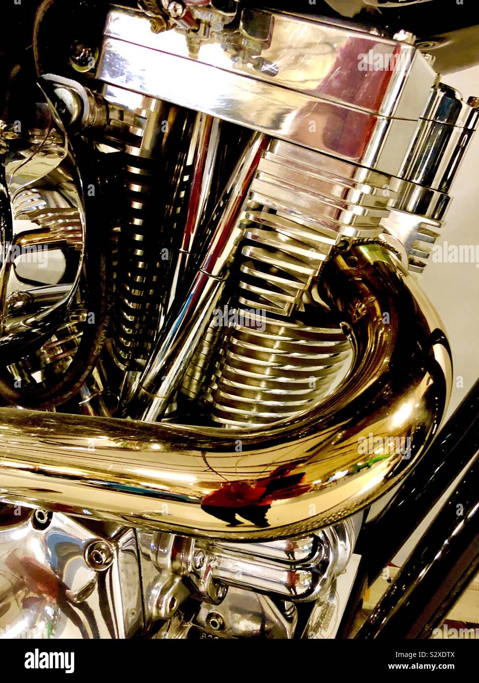 Block engine hi-res stock photography and images - Alamy