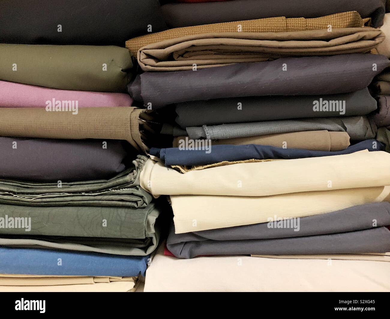 Folded fabric hi-res stock photography and images - Alamy