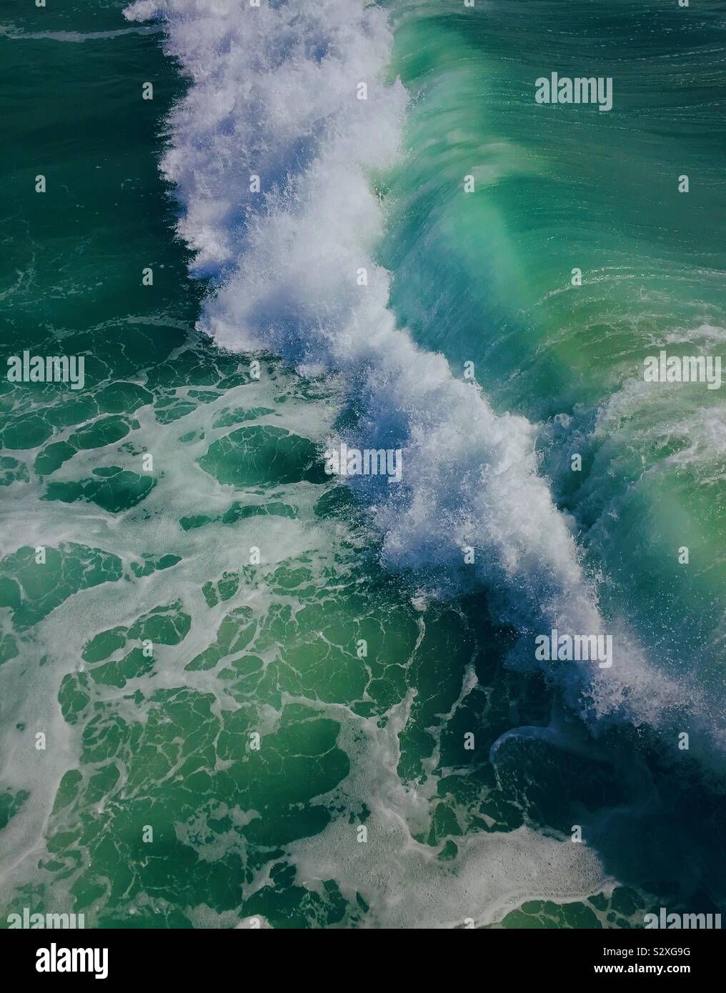 Infinite depth hi-res stock photography and images - Alamy