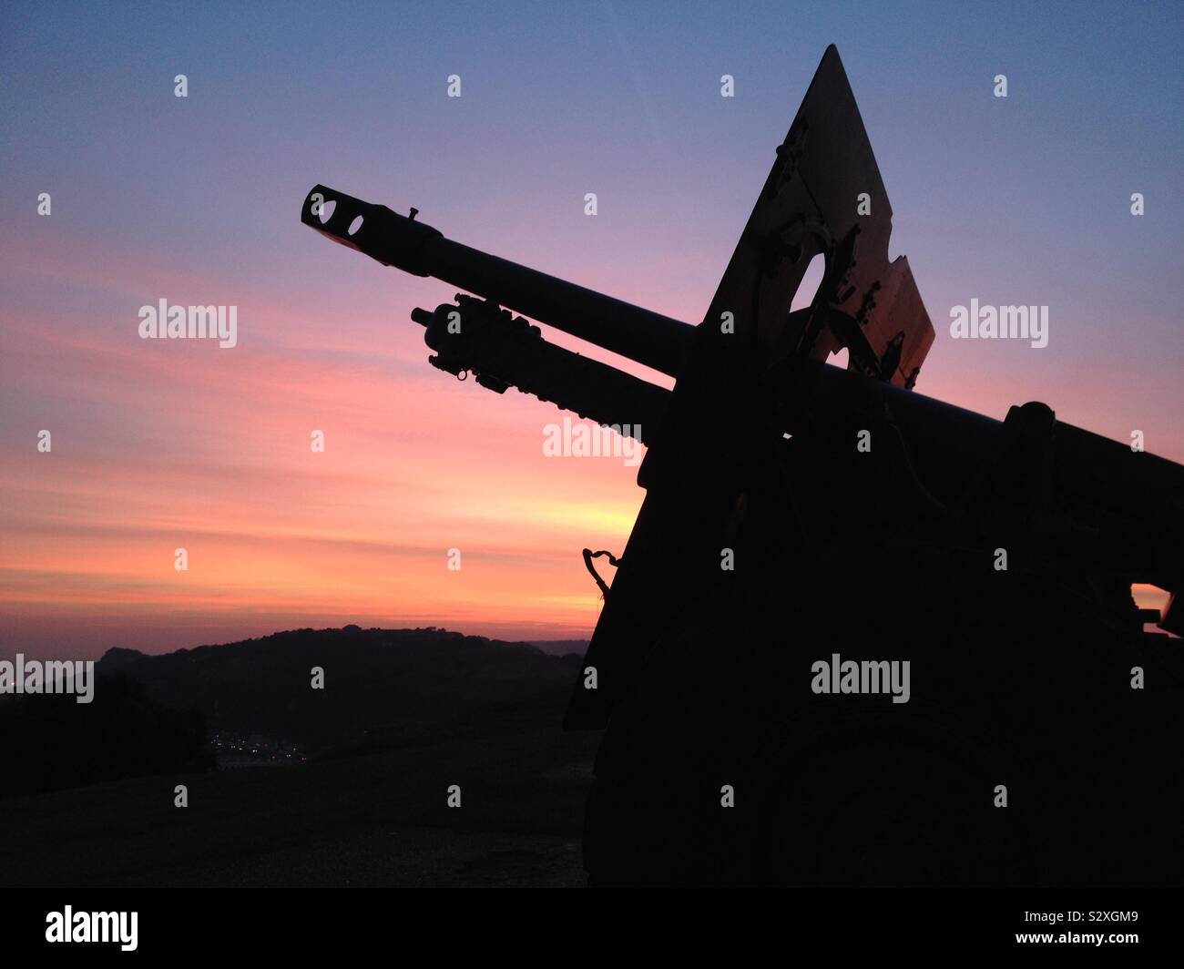 Ww2 anti aircraft gun hi-res stock photography and images - Alamy