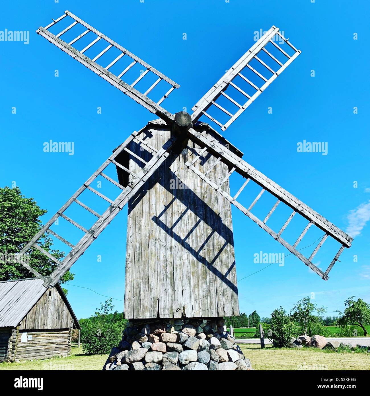Wooden windmill sails hi-res stock photography and images - Alamy
