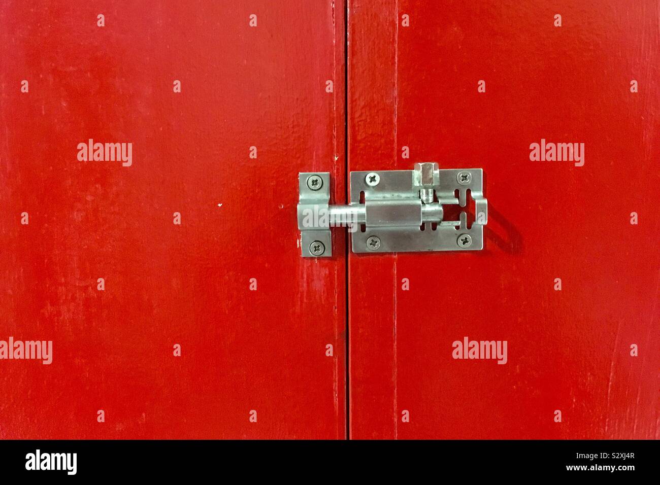 Door Lock / Door Lock premium / Door Lock red background / red door ...