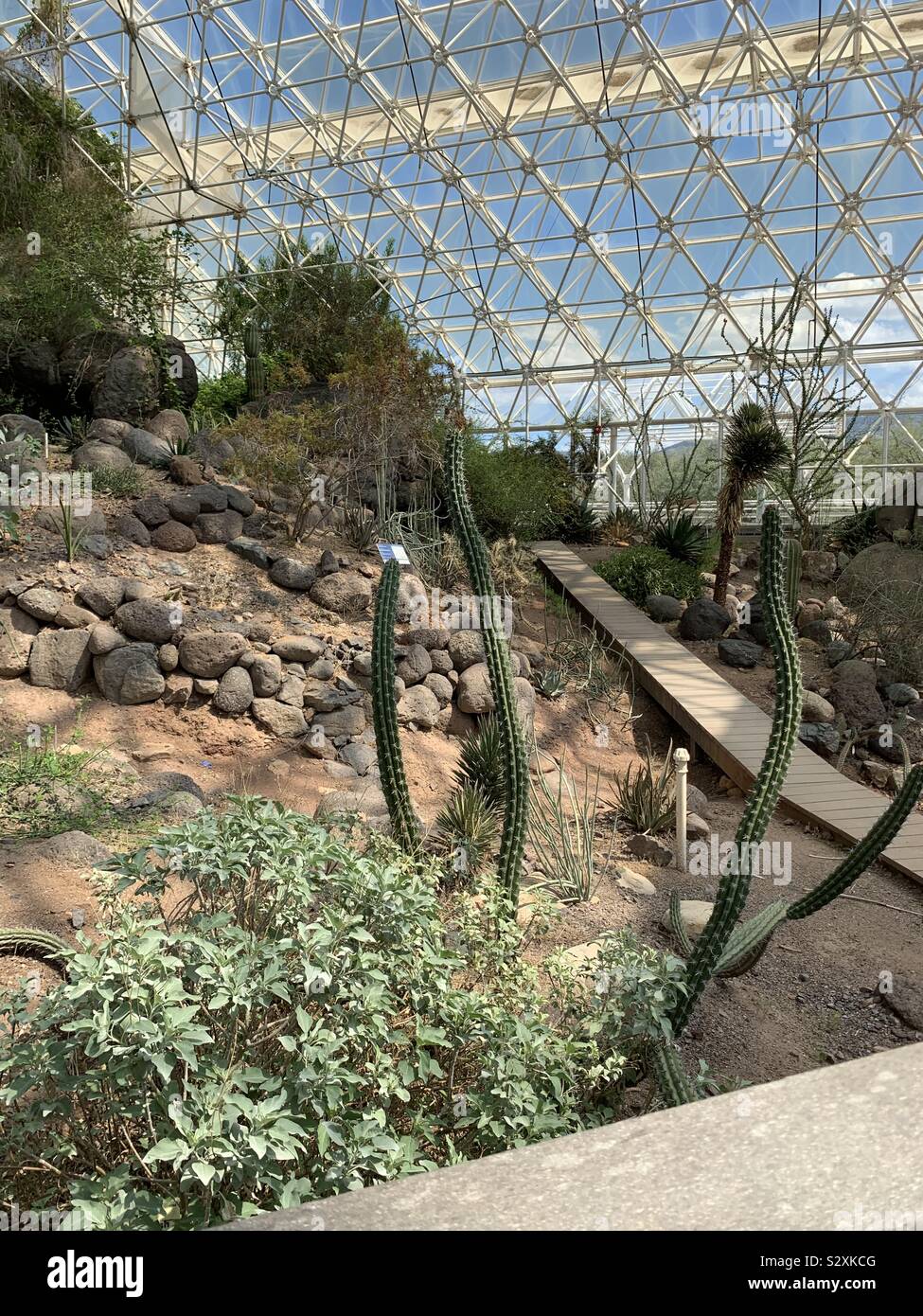 Biosphere arizona hi-res stock photography and images - Alamy