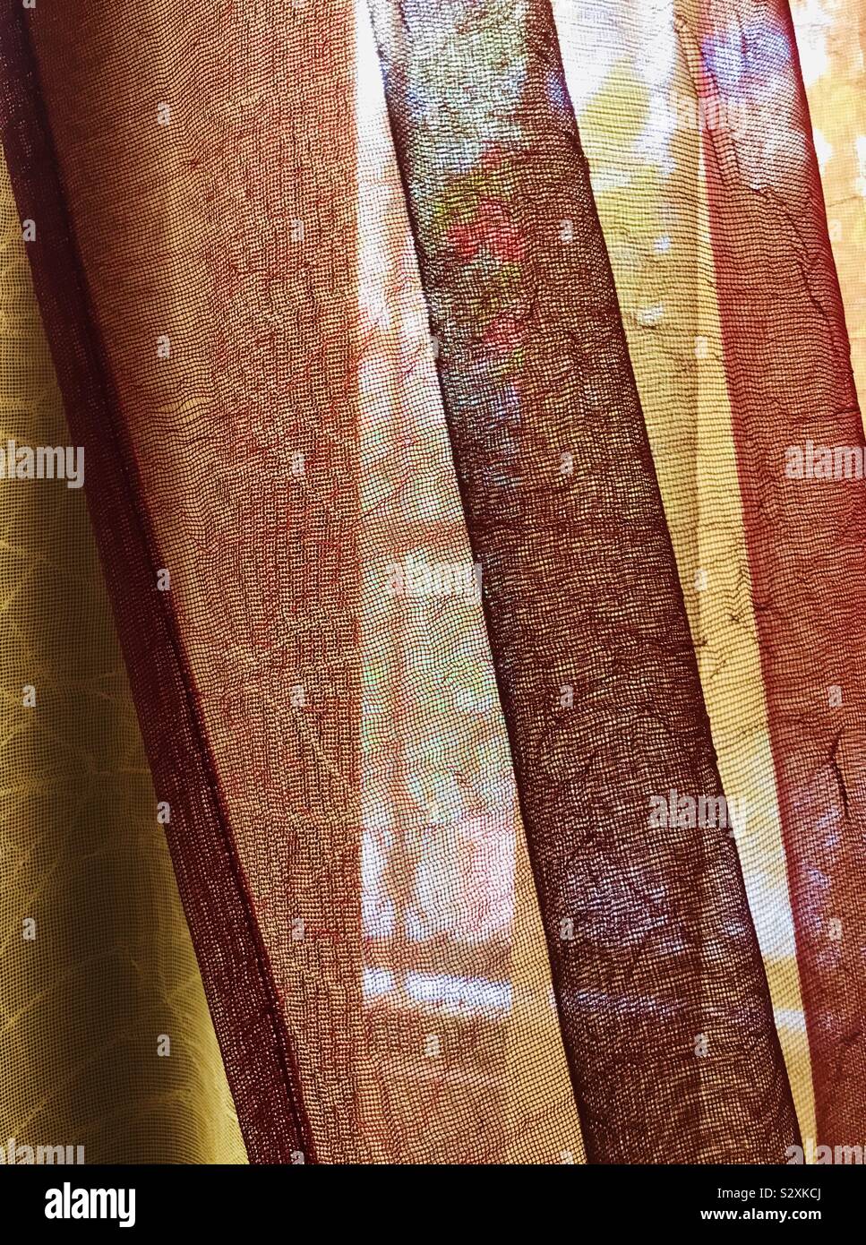 Moving fabrics hi-res stock photography and images - Alamy