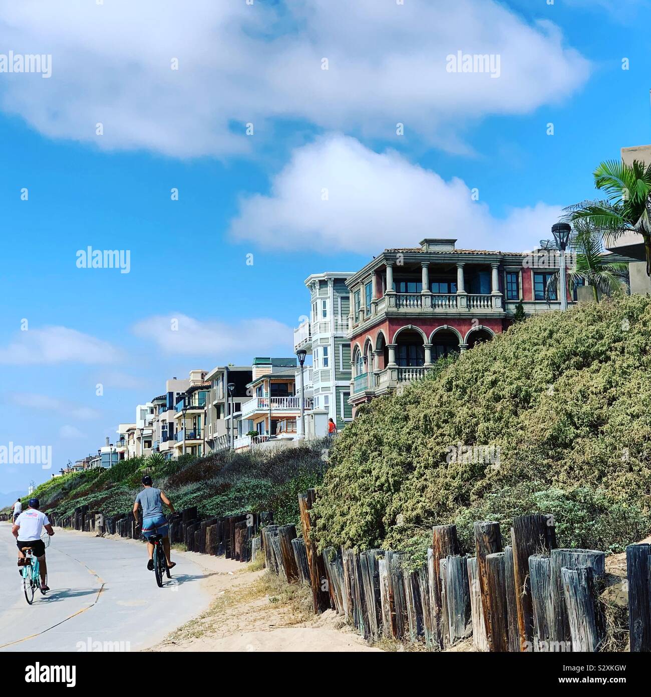 Braude bike trail hi-res stock photography and images - Alamy