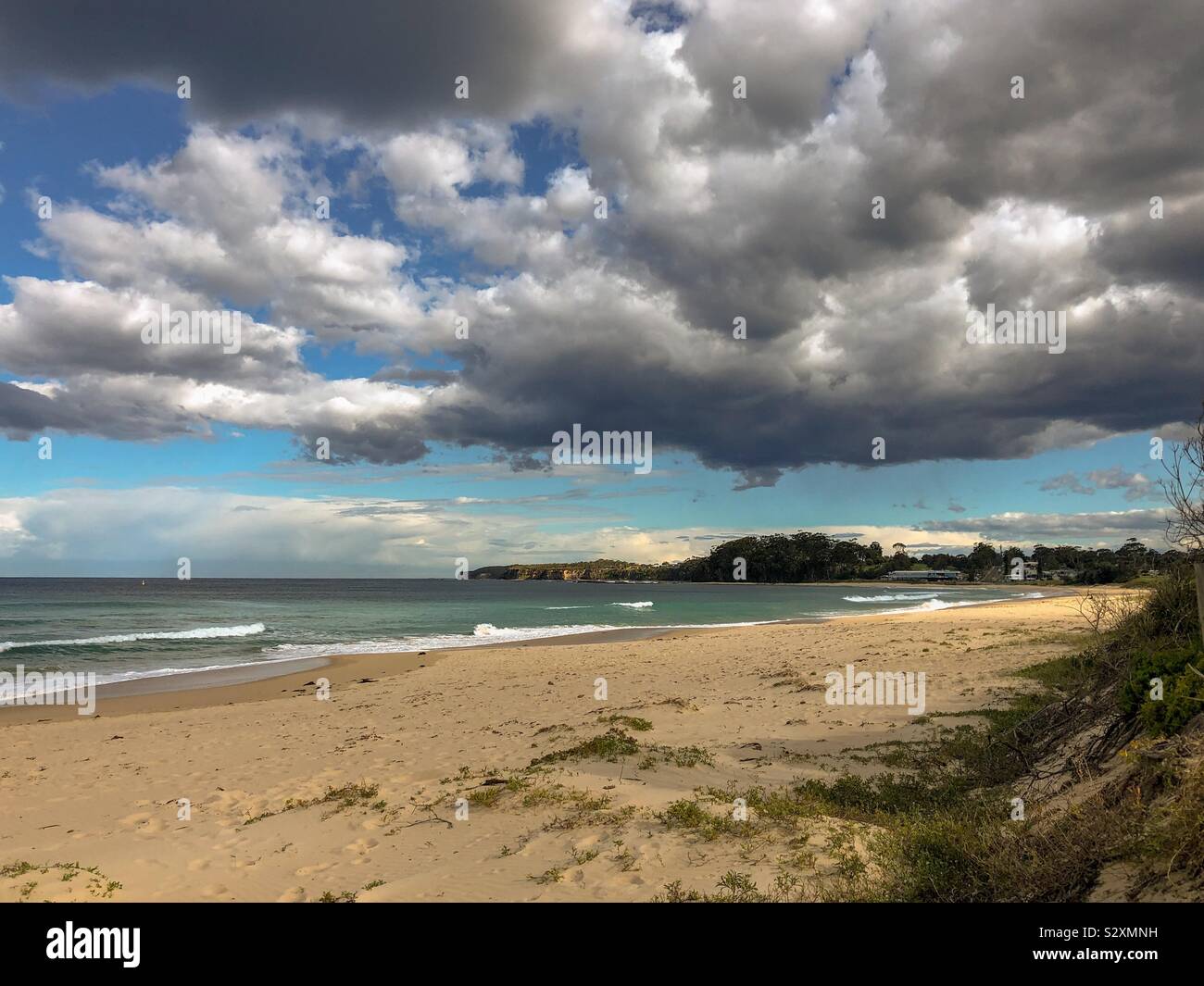 Mollymook beach hi-res stock photography and images - Alamy