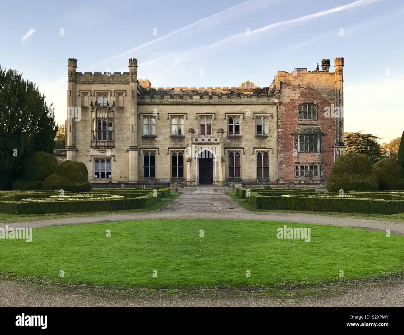 Elvaston hi-res stock photography and images - Alamy