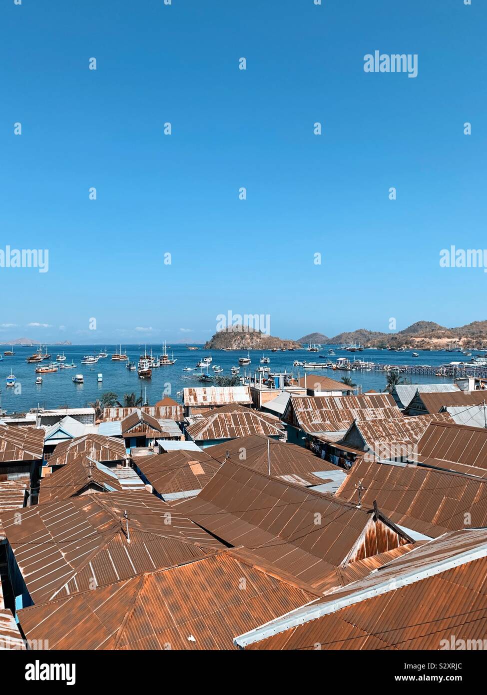 Labuan bajo background hi-res stock photography and images - Alamy