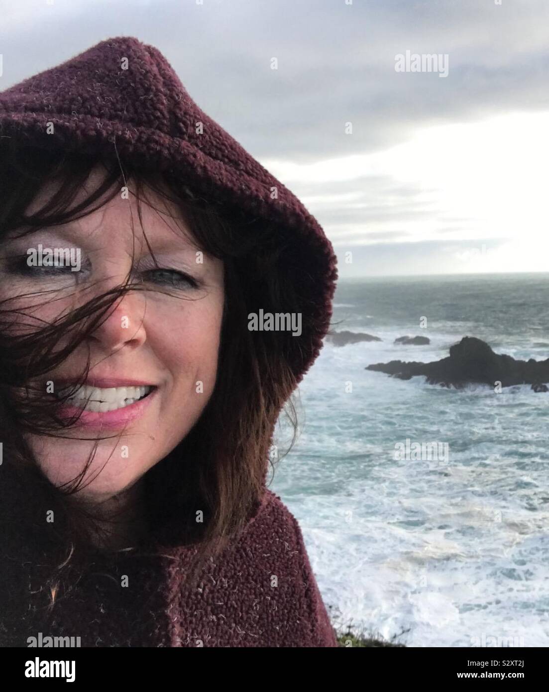 Cold and windy day at the ocean Stock Photo - Alamy