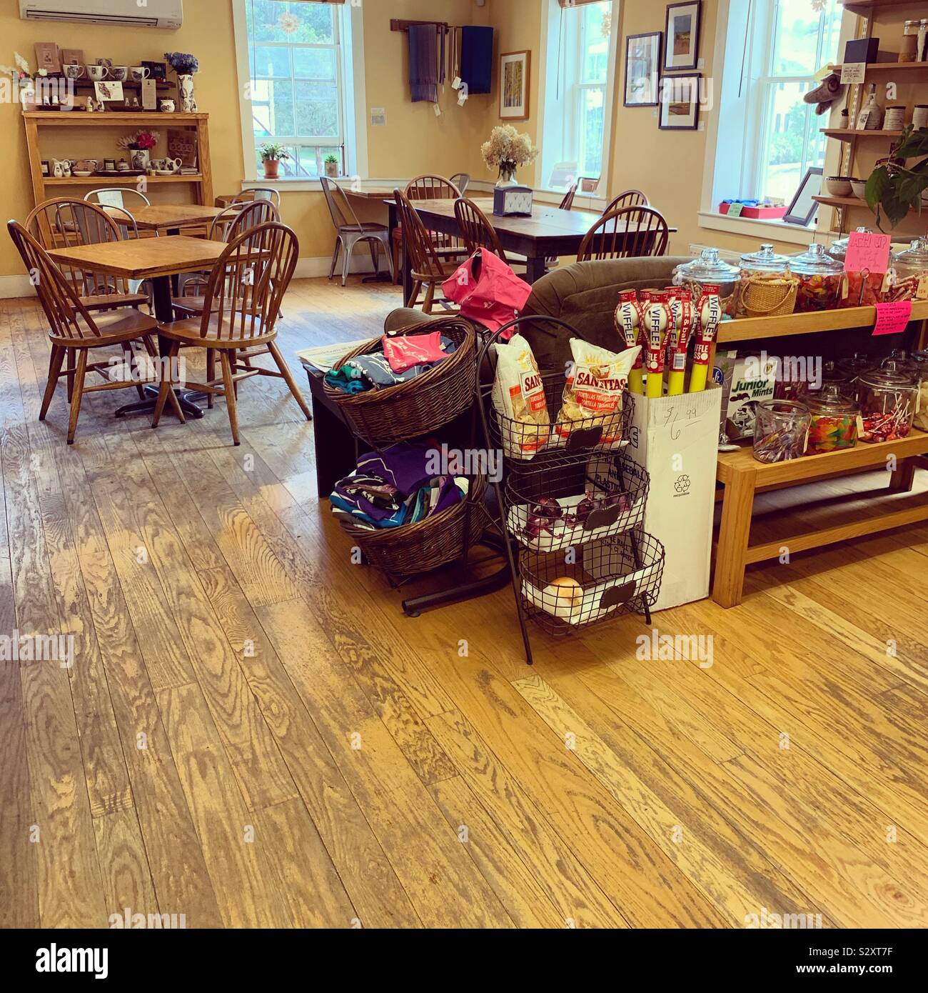 Guilford country store hi-res stock photography and images - Alamy