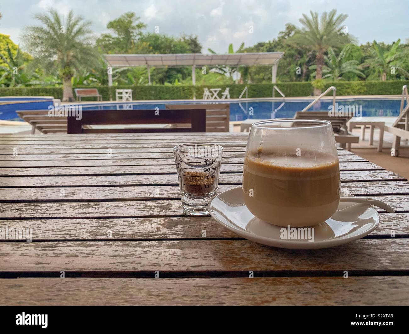 Pool with delicious hi-res stock photography and images - Alamy