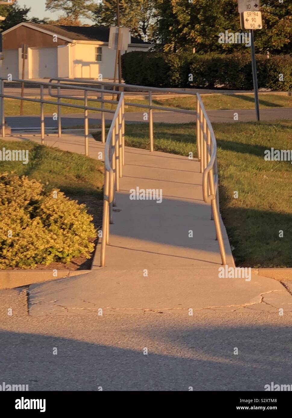 Ramp railing hi-res stock photography and images - Alamy