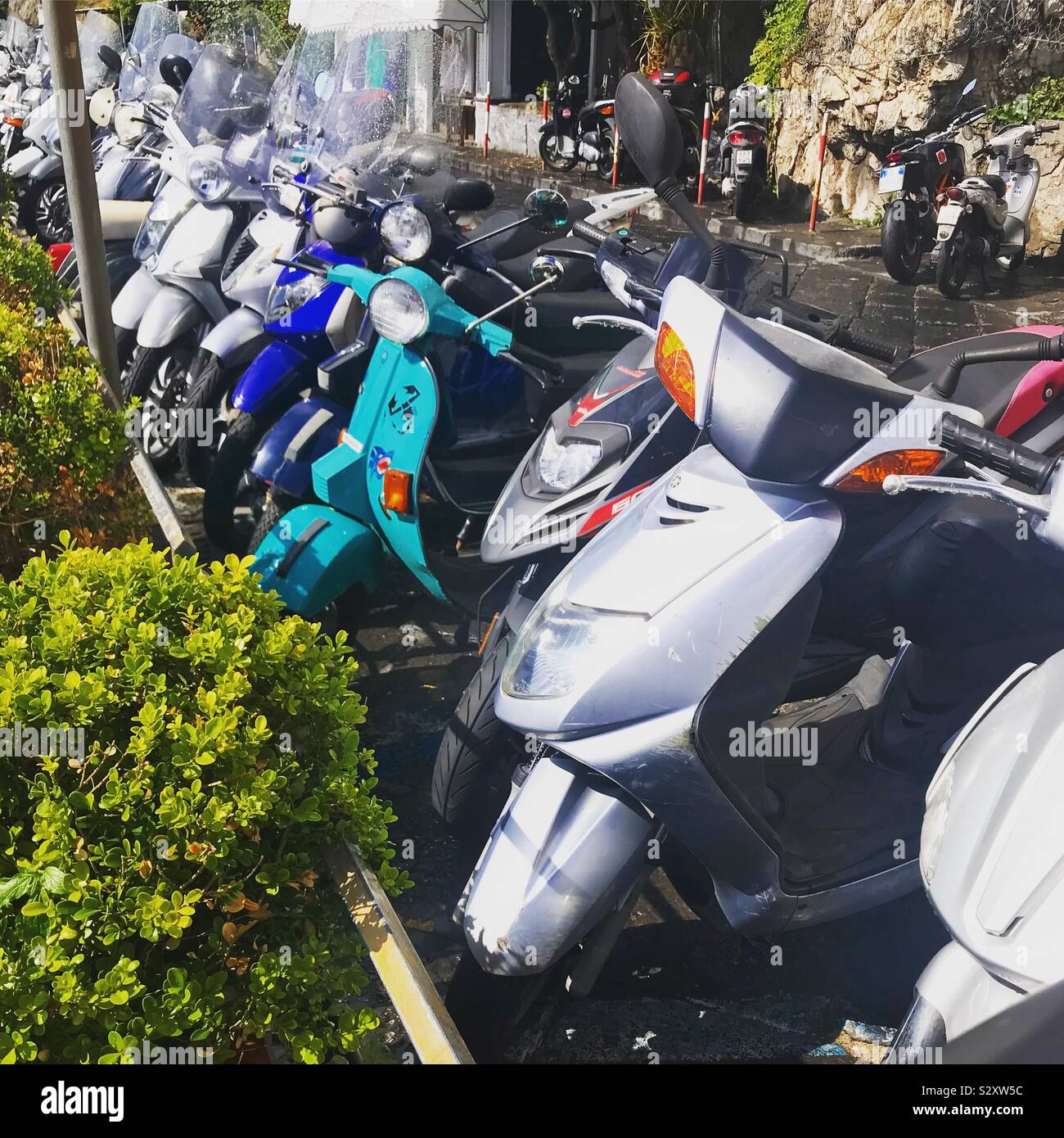 Moto vespa hi-res stock photography and images - Alamy