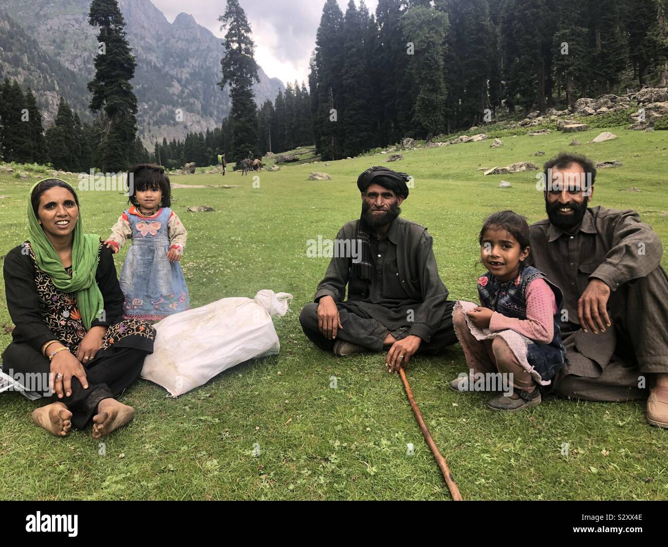 Kashmiri valley hi-res stock photography and images - Alamy