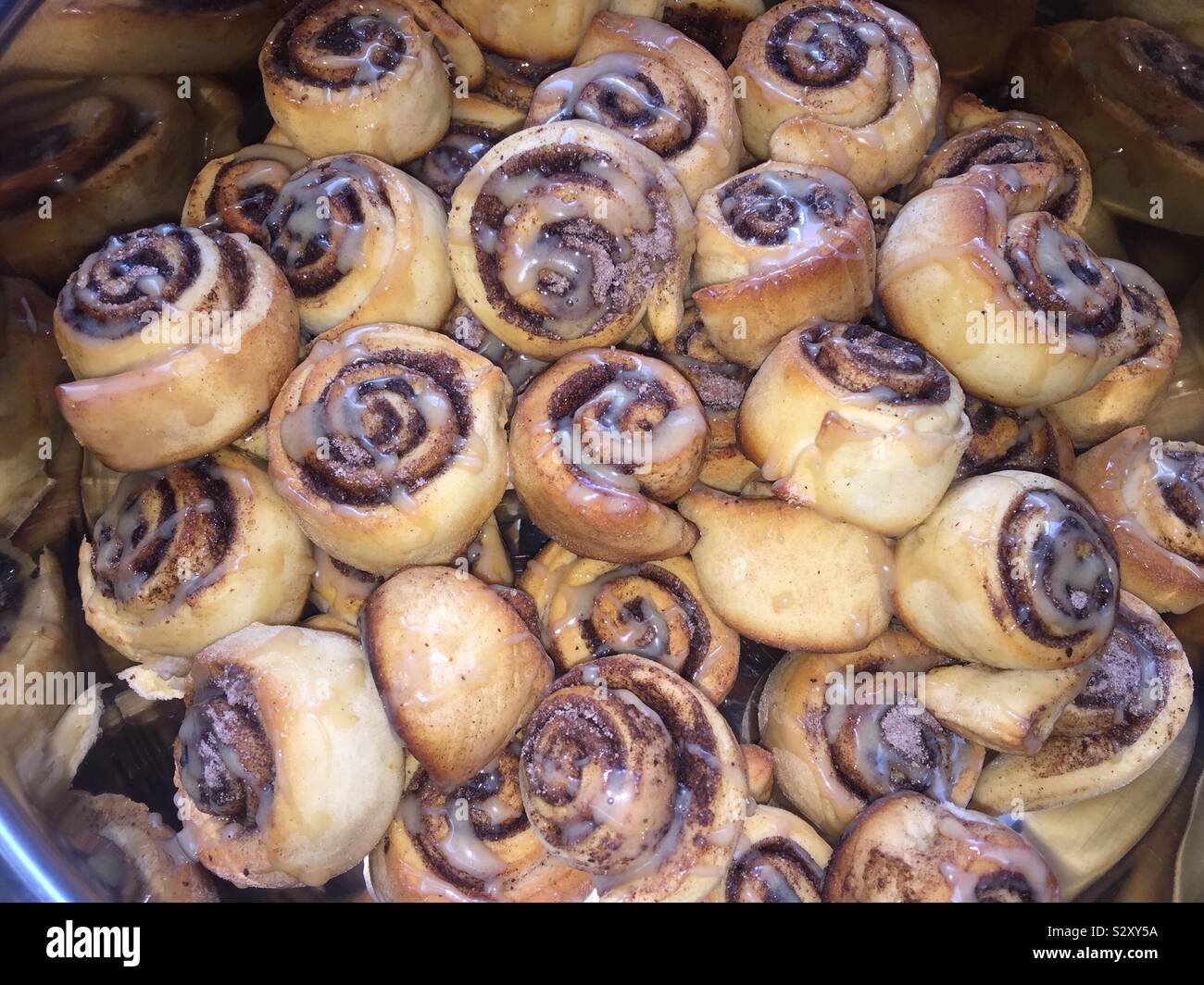 Cinnabon hi-res stock photography and images - Alamy