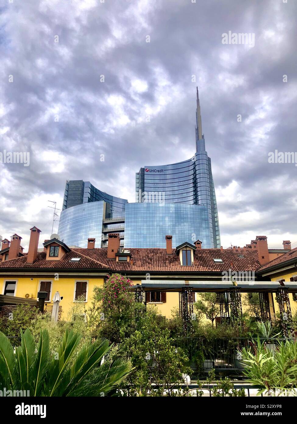Unicredit building hi-res stock photography and images - Alamy