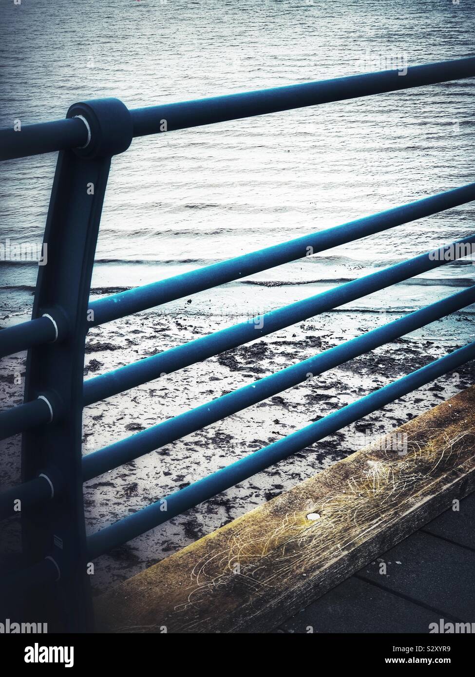 Railings fences hi-res stock photography and images - Alamy