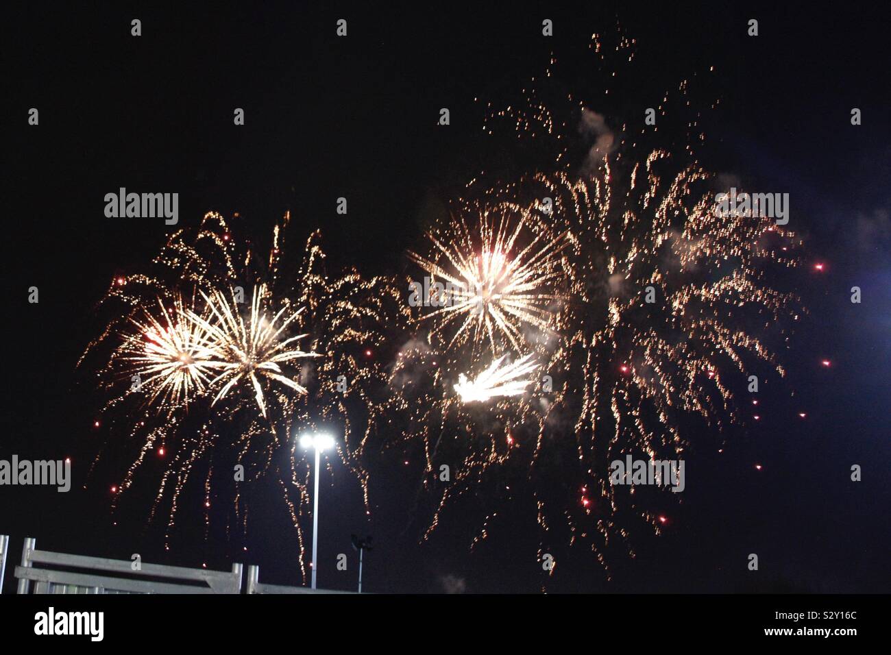 Yellow fireworks hi-res stock photography and images - Alamy
