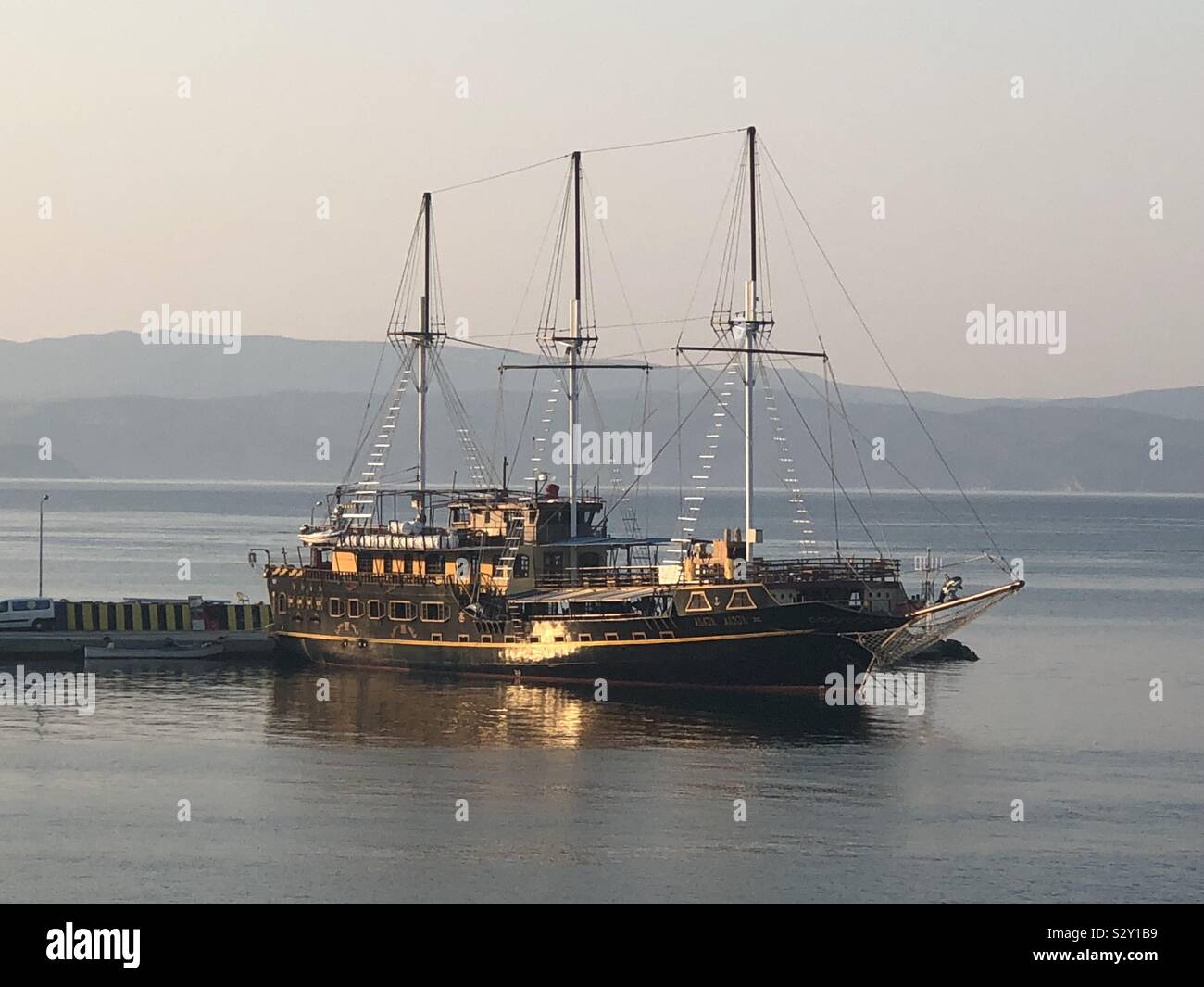 Pirate sheep hi-res stock photography and images - Alamy