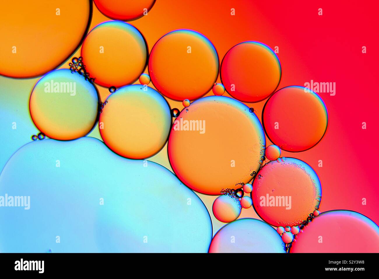 Colour gradient hi-res stock photography and images - Alamy