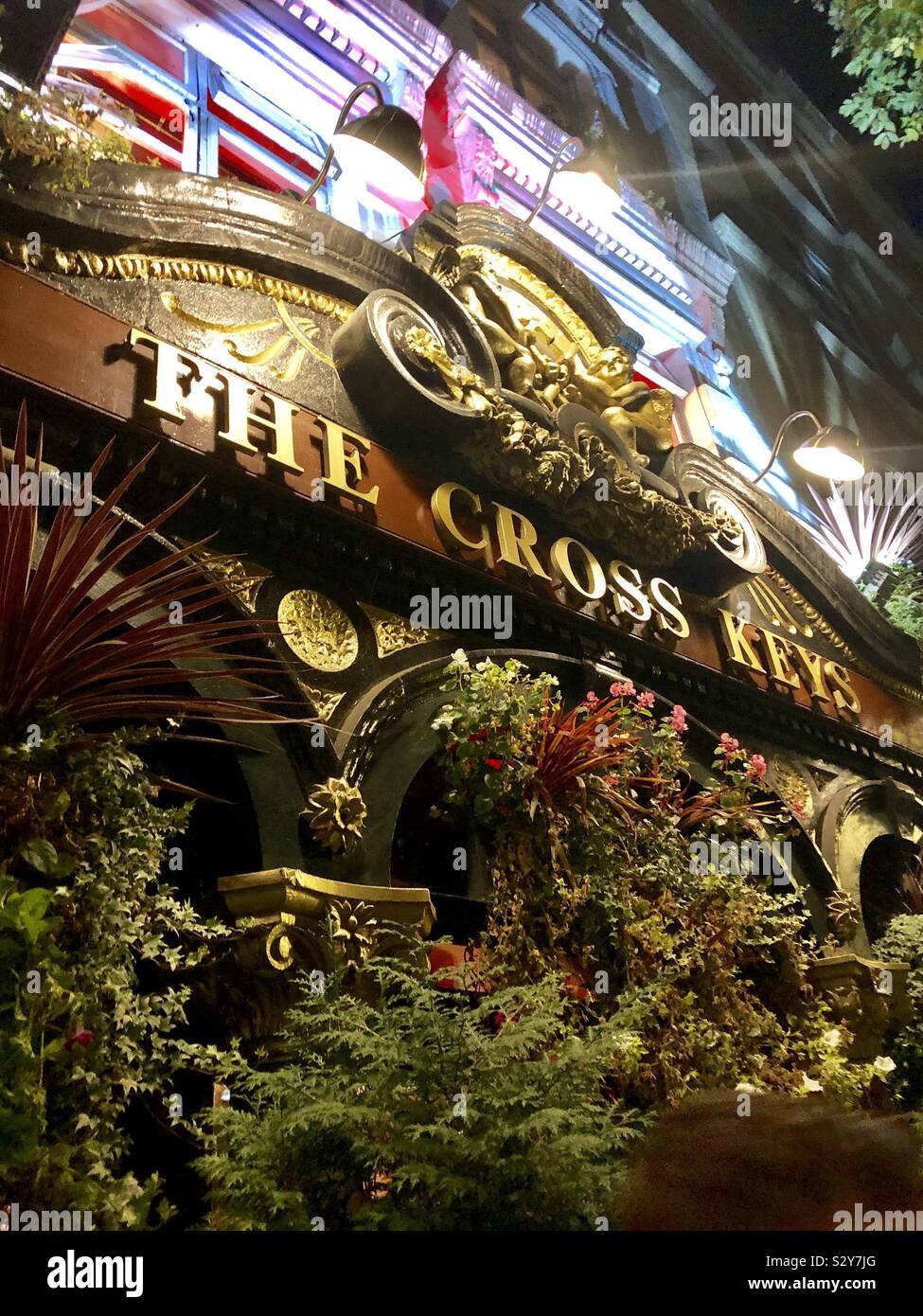 The cross keys covent garden hi-res stock photography and images - Alamy