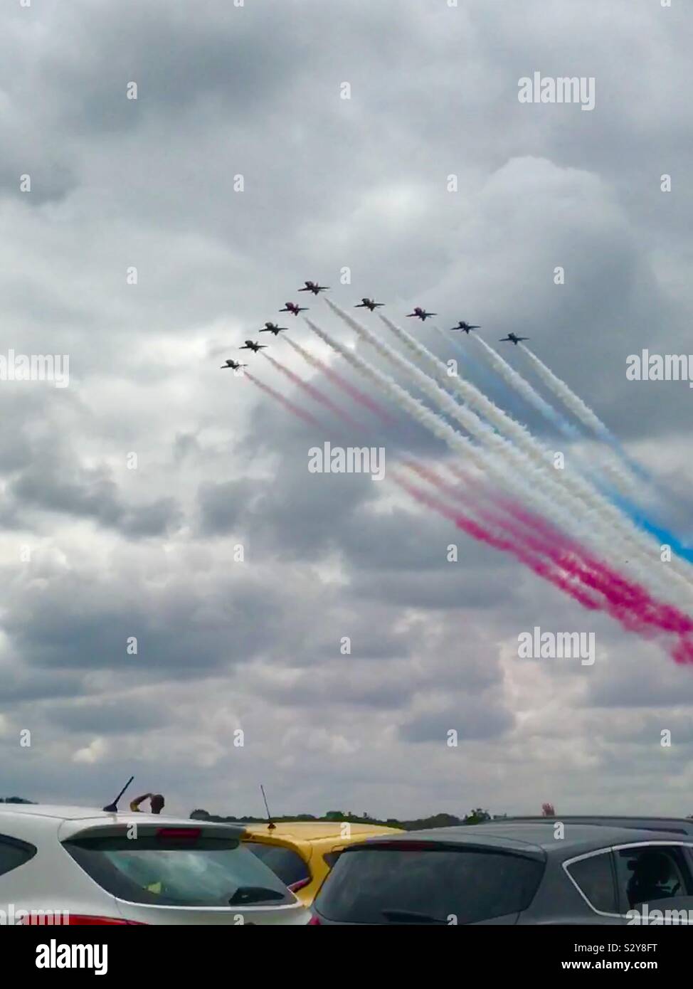 Fly past red arrows hi-res stock photography and images - Alamy