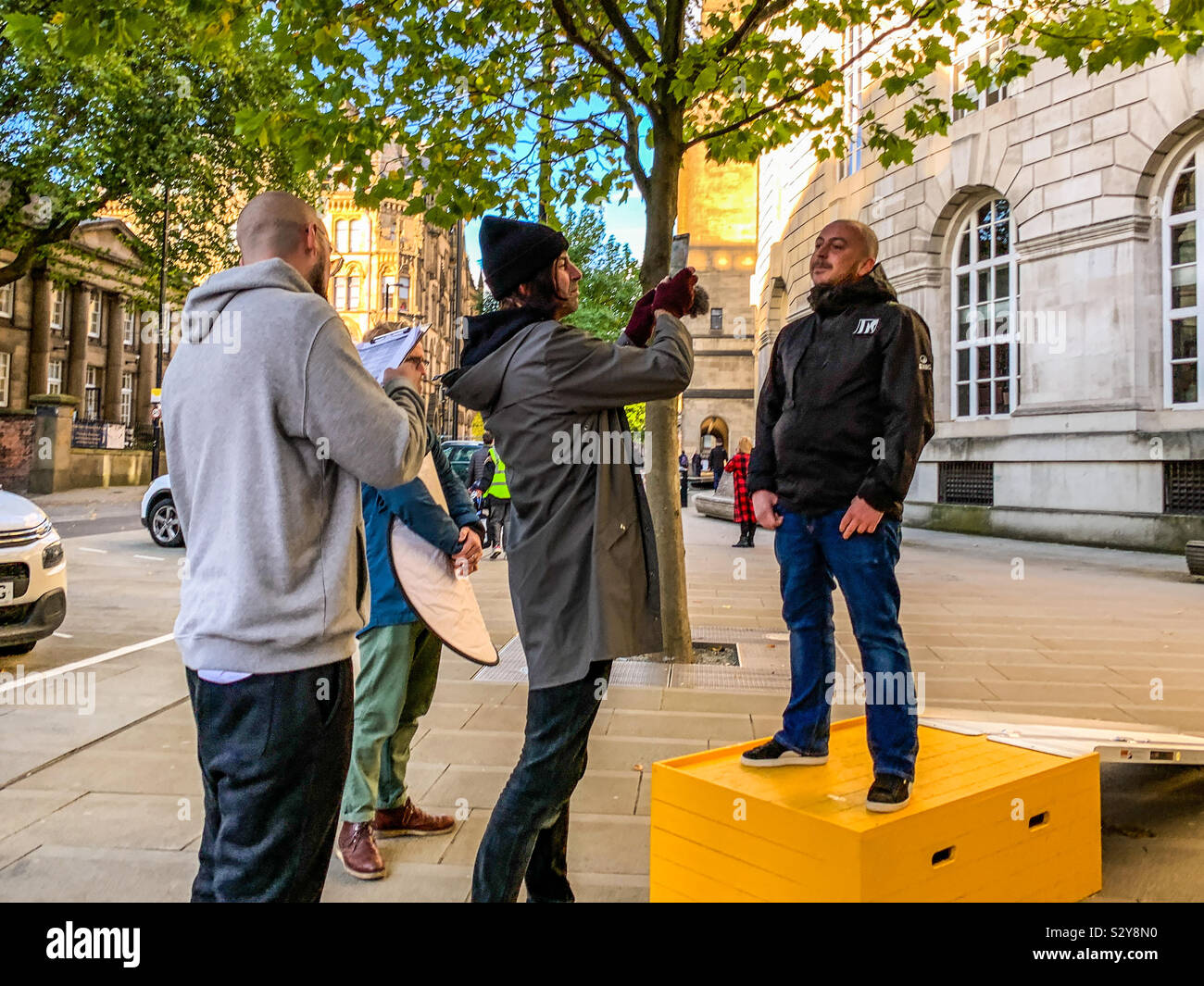 Celebrity interview hi-res stock photography and images - Alamy