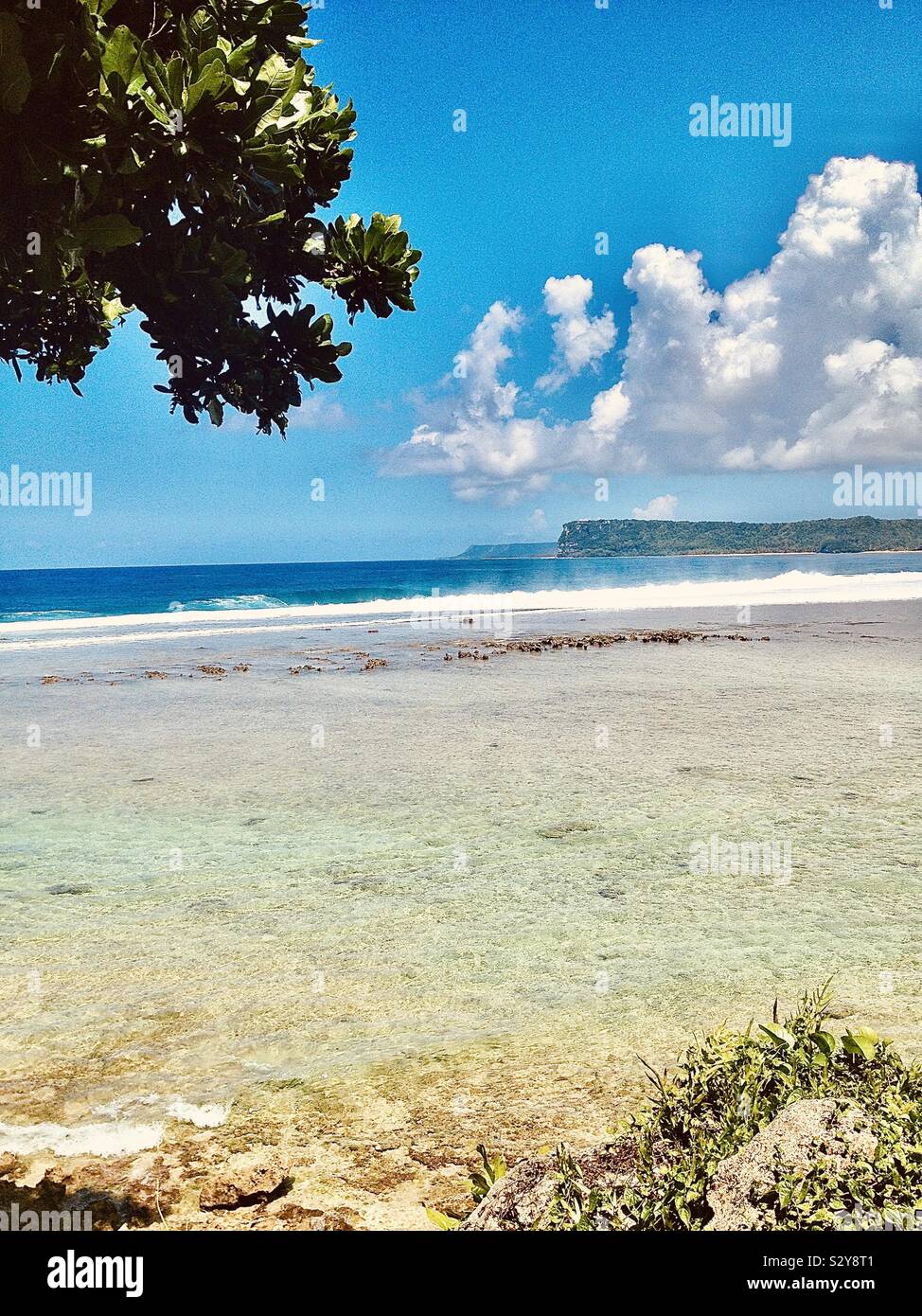 Tumon beach hi-res stock photography and images - Alamy
