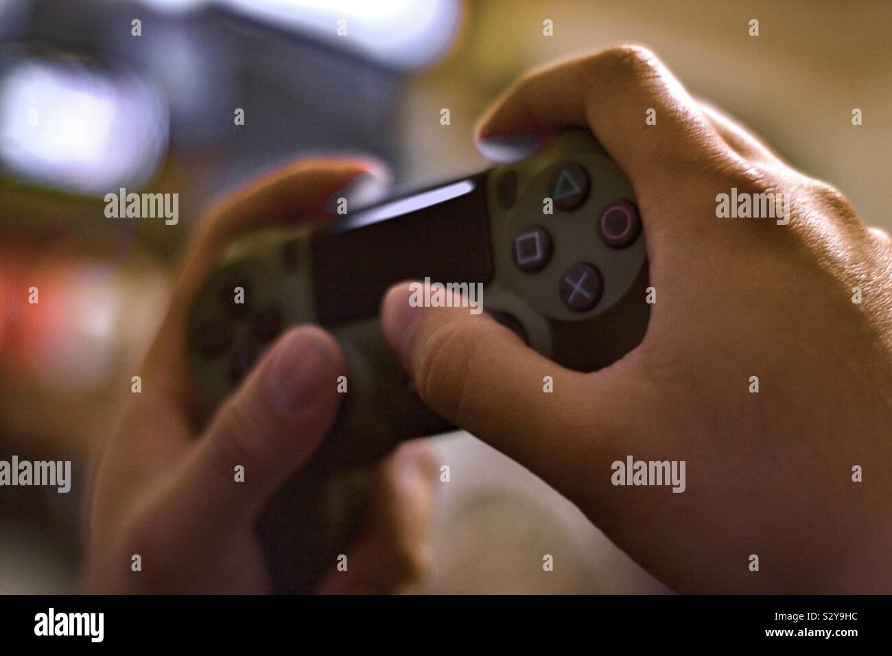 Playing video games hi-res stock photography and images - Alamy