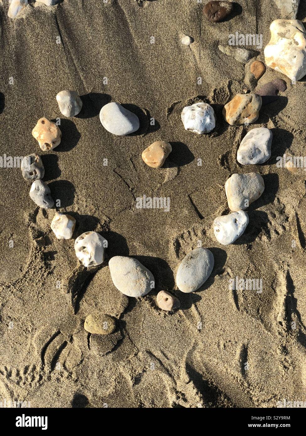 Pebble heart, Isle of Wight Stock Photo - Alamy