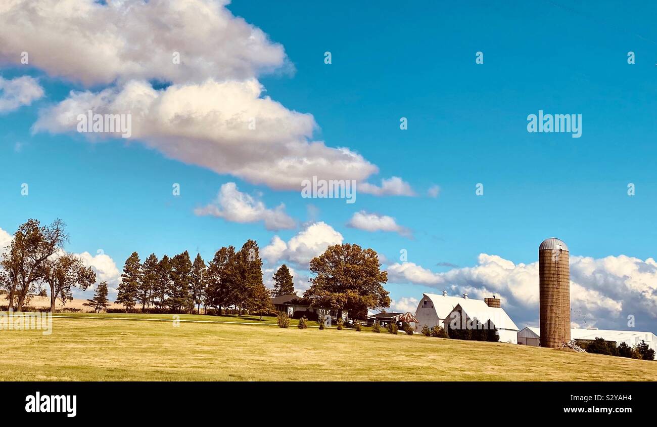 Farm in Iowa Stock Photo - Alamy