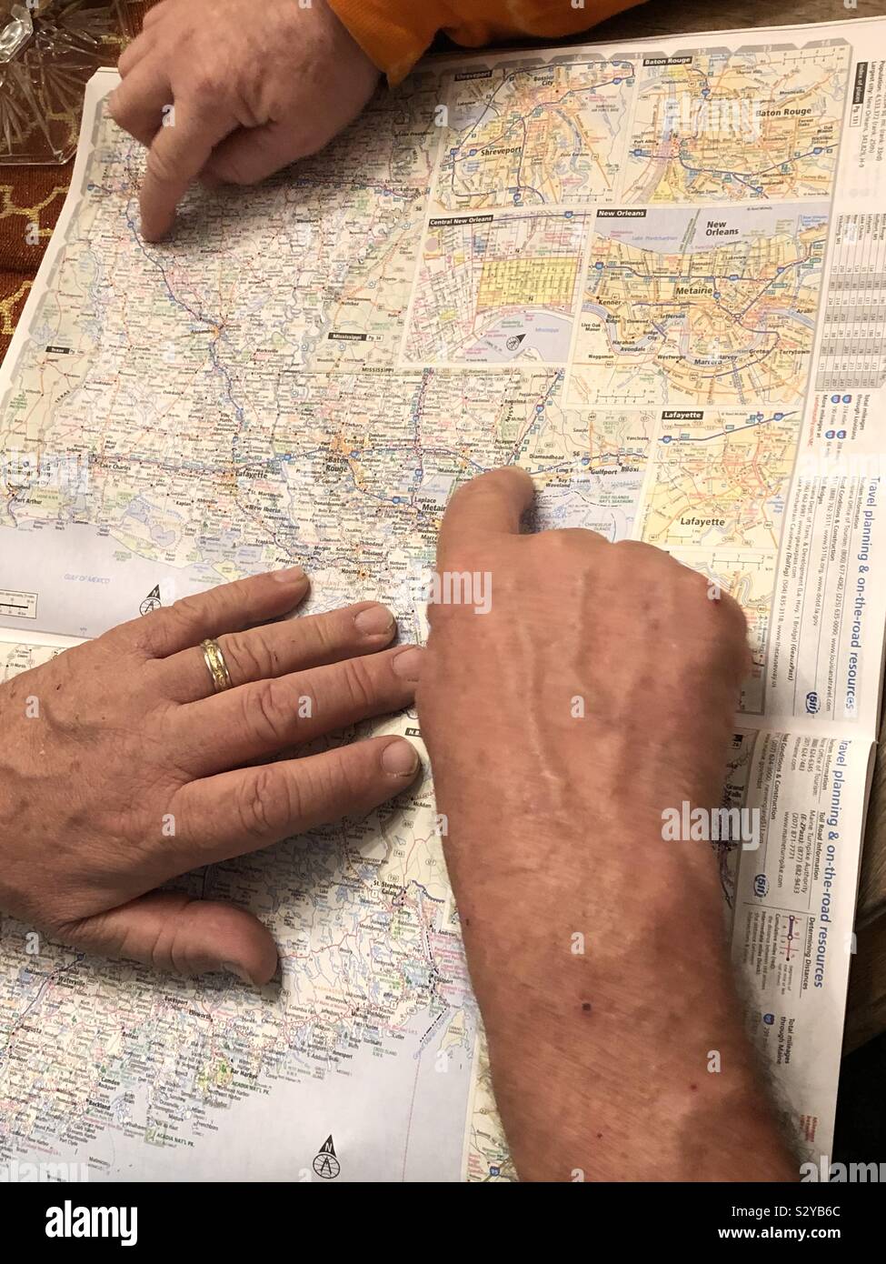 Path maps hi-res stock photography and images - Alamy