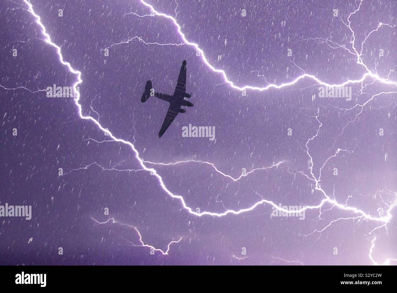 Storm plane hi-res stock photography and images - Alamy