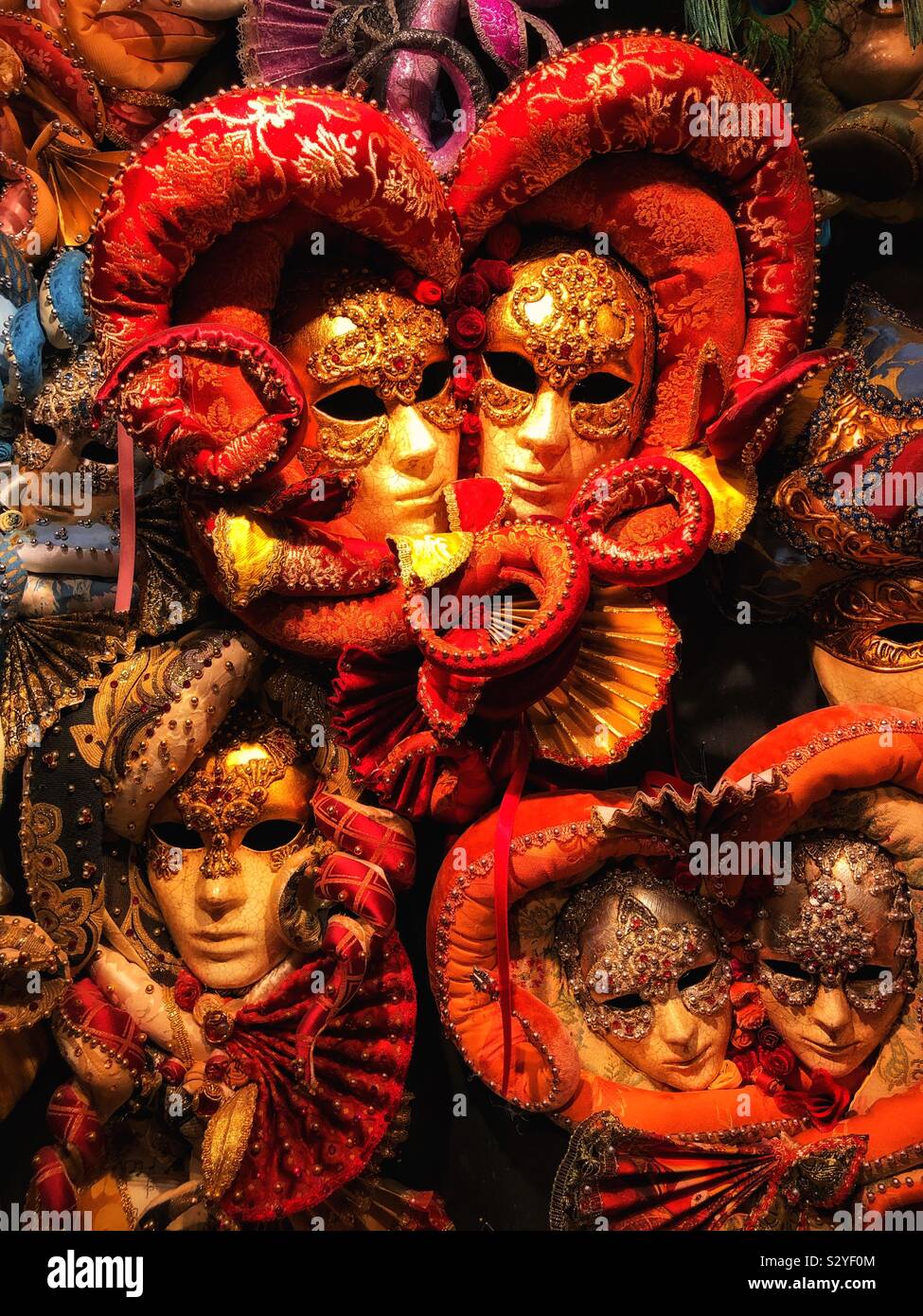 Face masquerade hi-res stock photography and images - Alamy