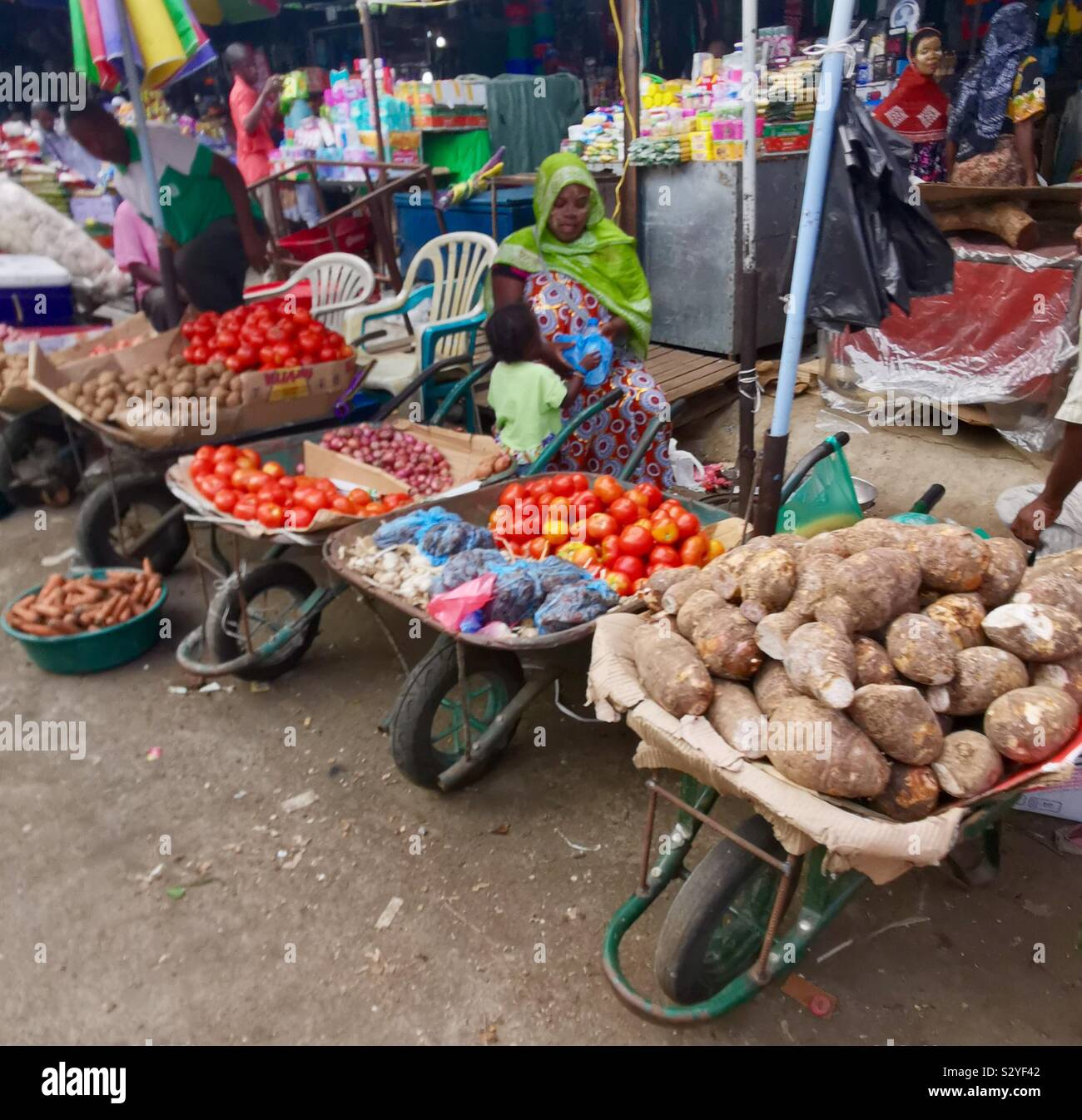 The vibrant vegetable market in Moroni, Comoros Stock Photo - Alamy