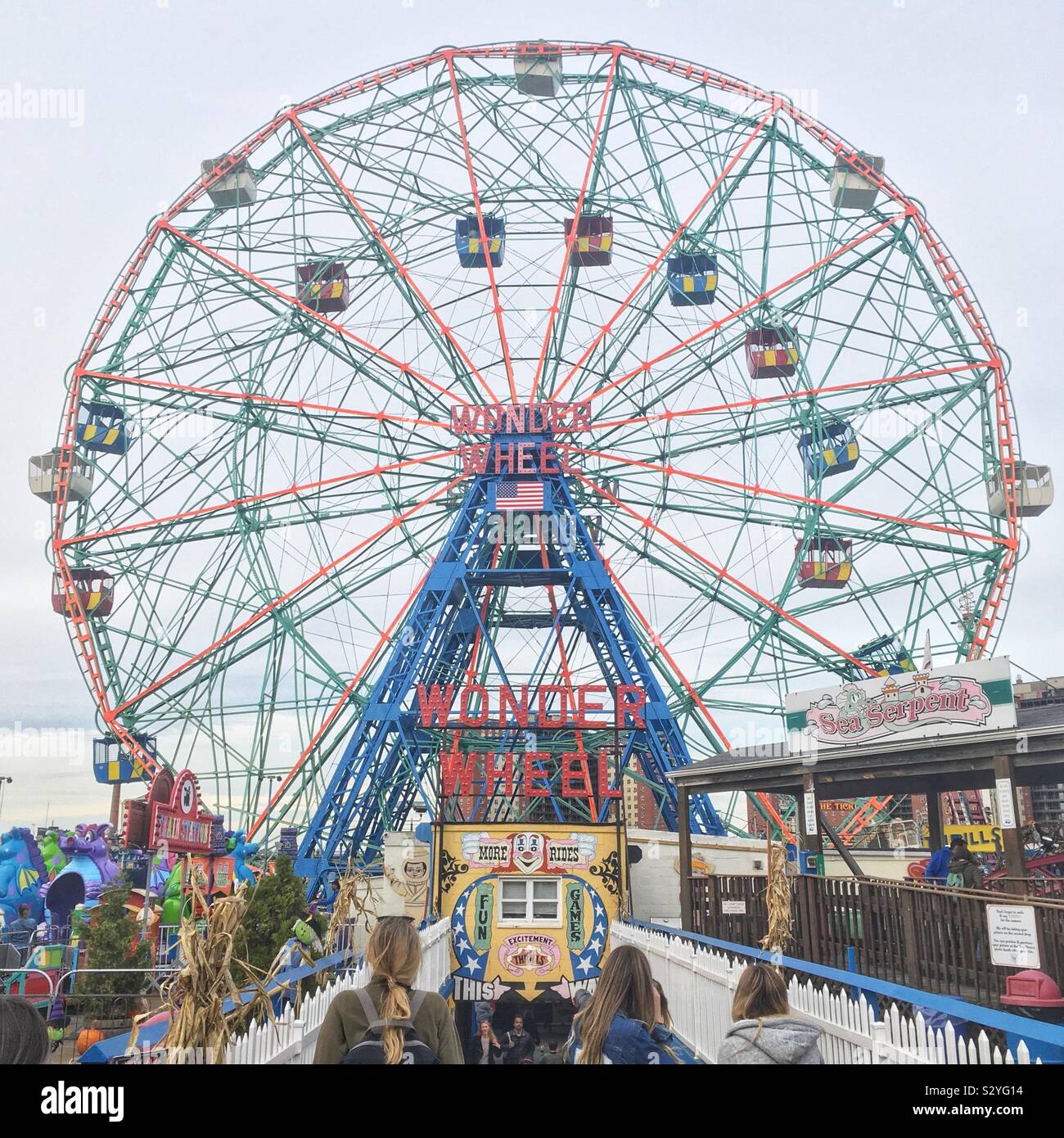 Wonder Wheel Ferris wheel, Coney Island, Brooklyn, New York, United ...