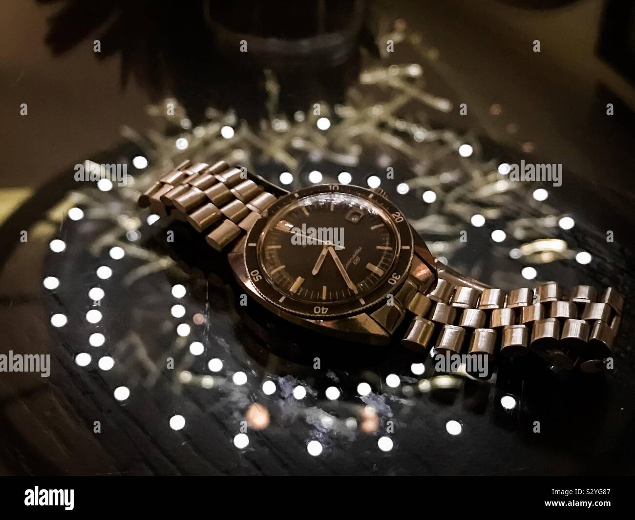 Wristwatch luxury omega hi-res stock photography and images - Alamy