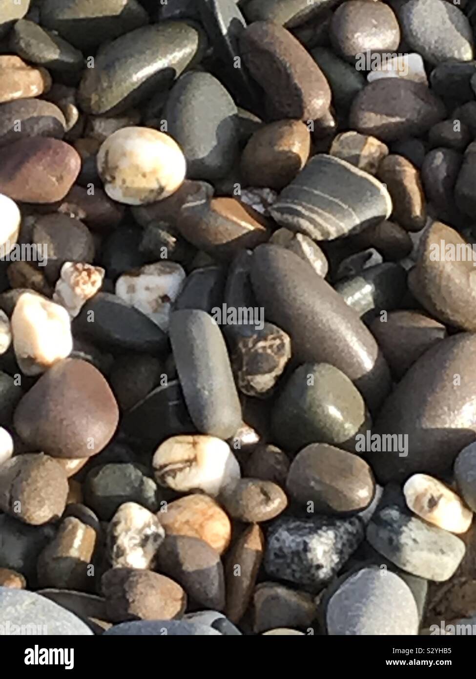 Smooth pebbles rocks hi-res stock photography and images - Alamy