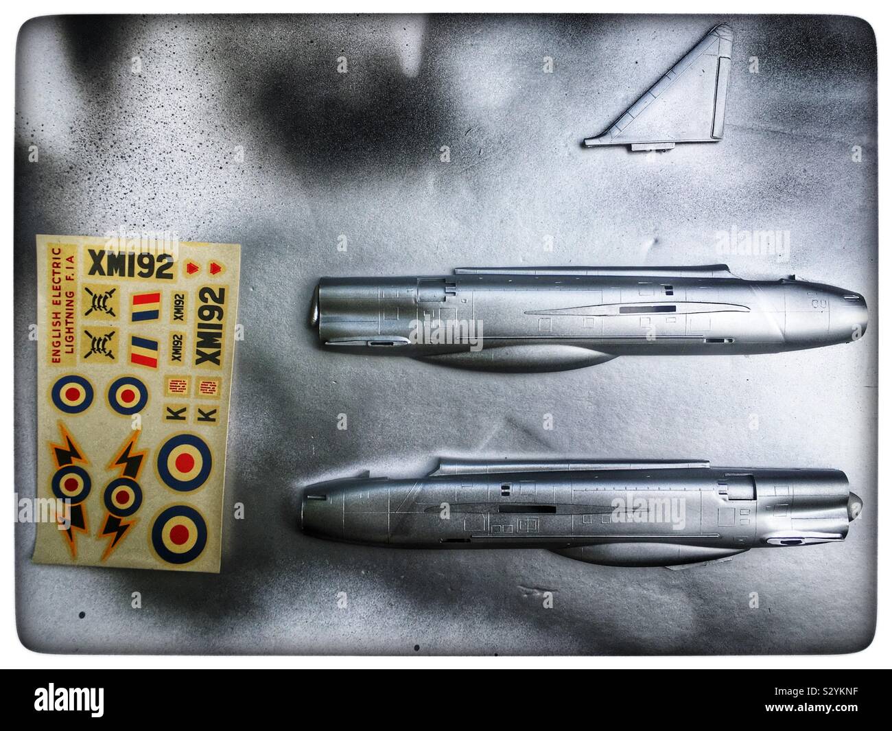 Airfix 1/72 scale English Electric Lightening plastic model aircraft ...