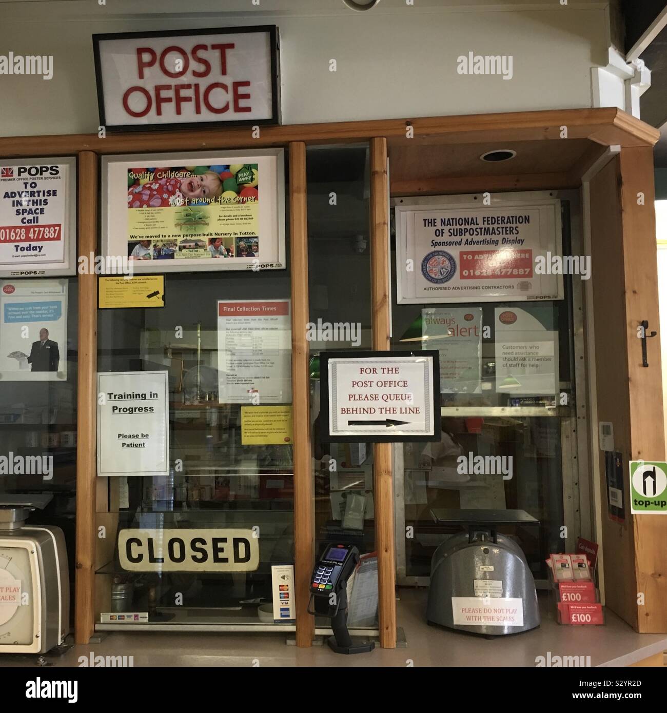 Old school post office hi-res stock photography and images - Alamy