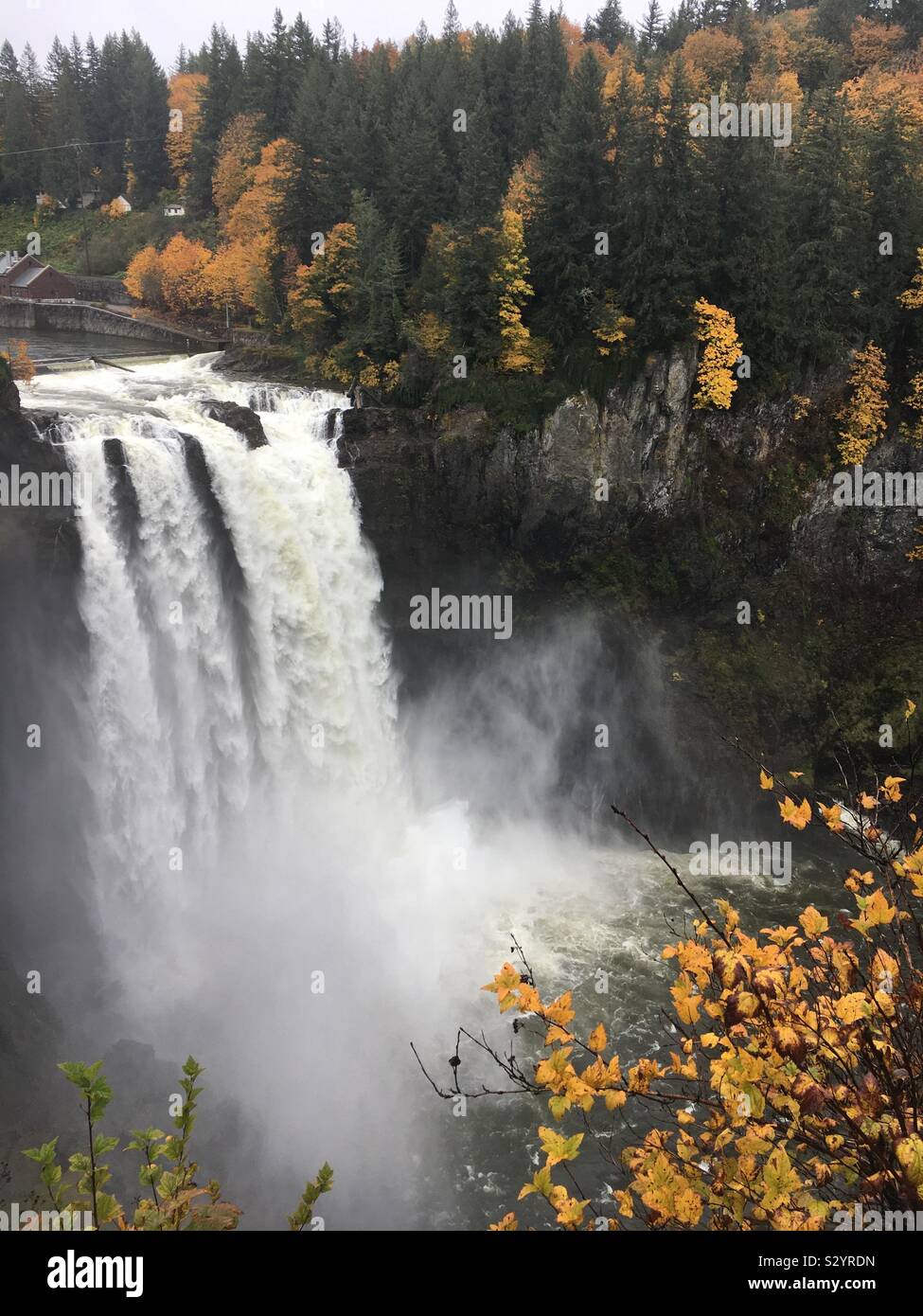 Snoqualmie fall hi-res stock photography and images - Alamy