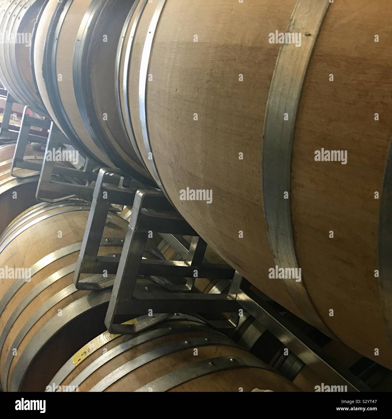 Cooper wine barrels hi-res stock photography and images - Alamy