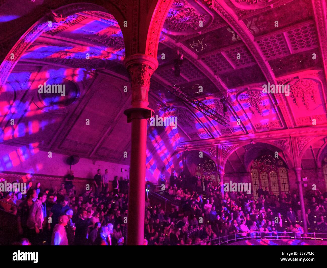 Arched ceiling embossed ceiling hi-res stock photography and images - Alamy