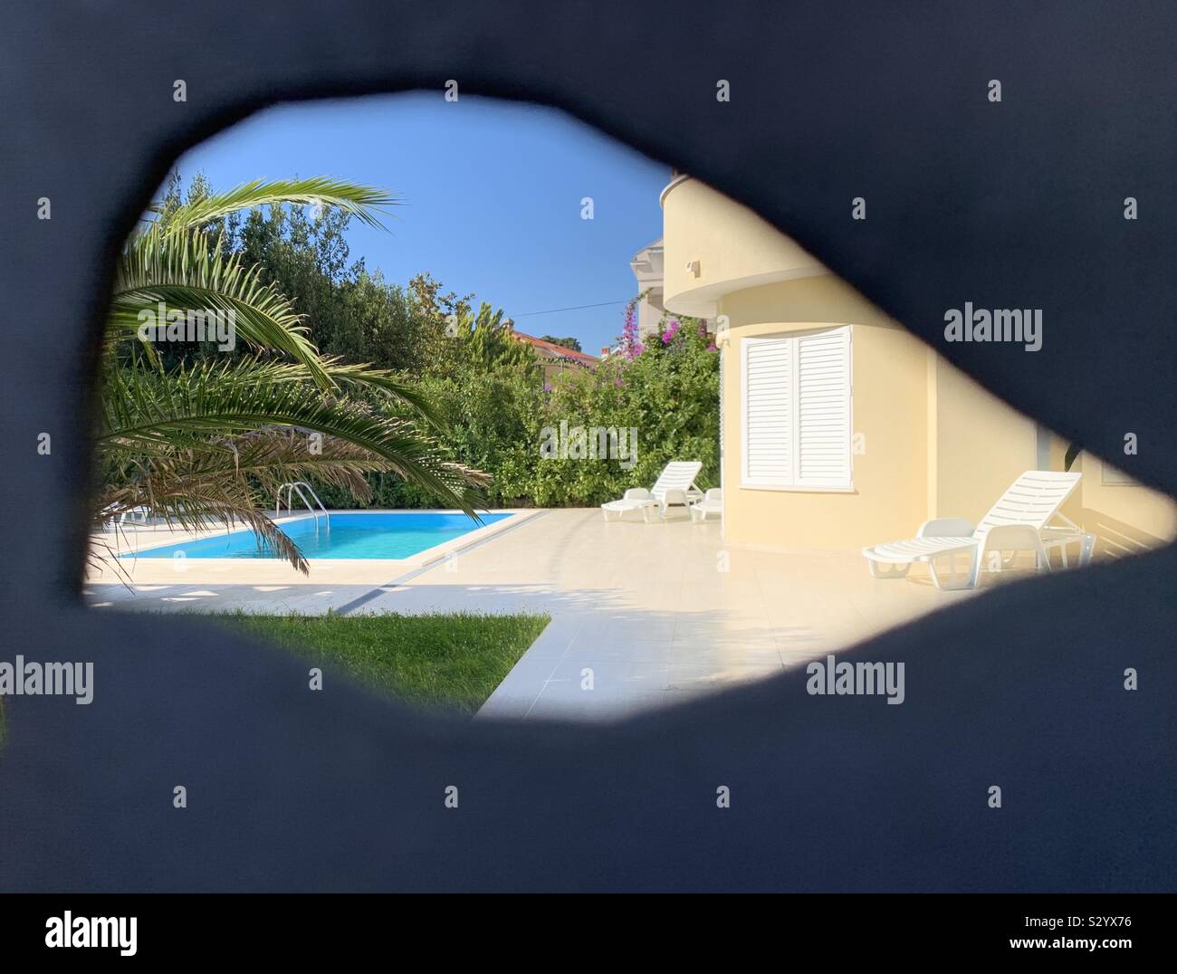 Perfect sun view hi-res stock photography and images - Alamy