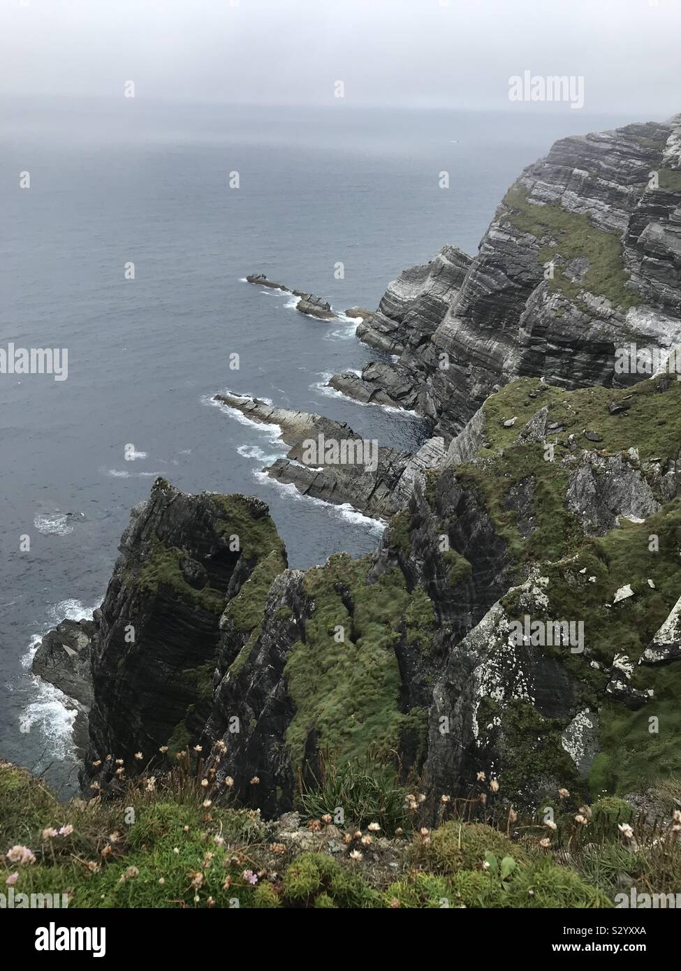 Beautiful Kerry Cliffs Stock Photo - Alamy