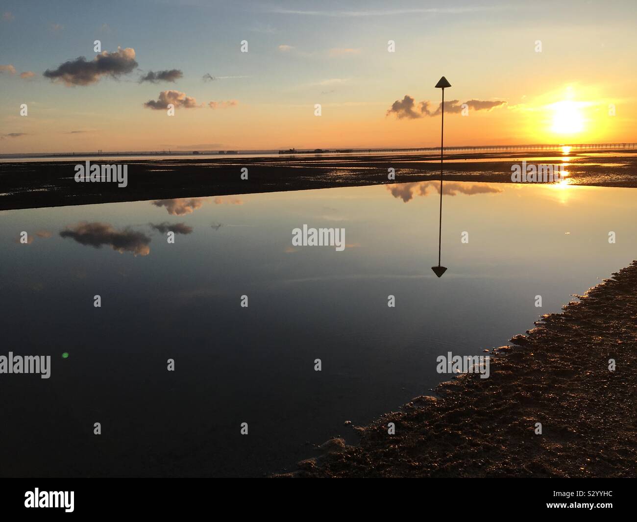 Sea water pool hi-res stock photography and images - Alamy