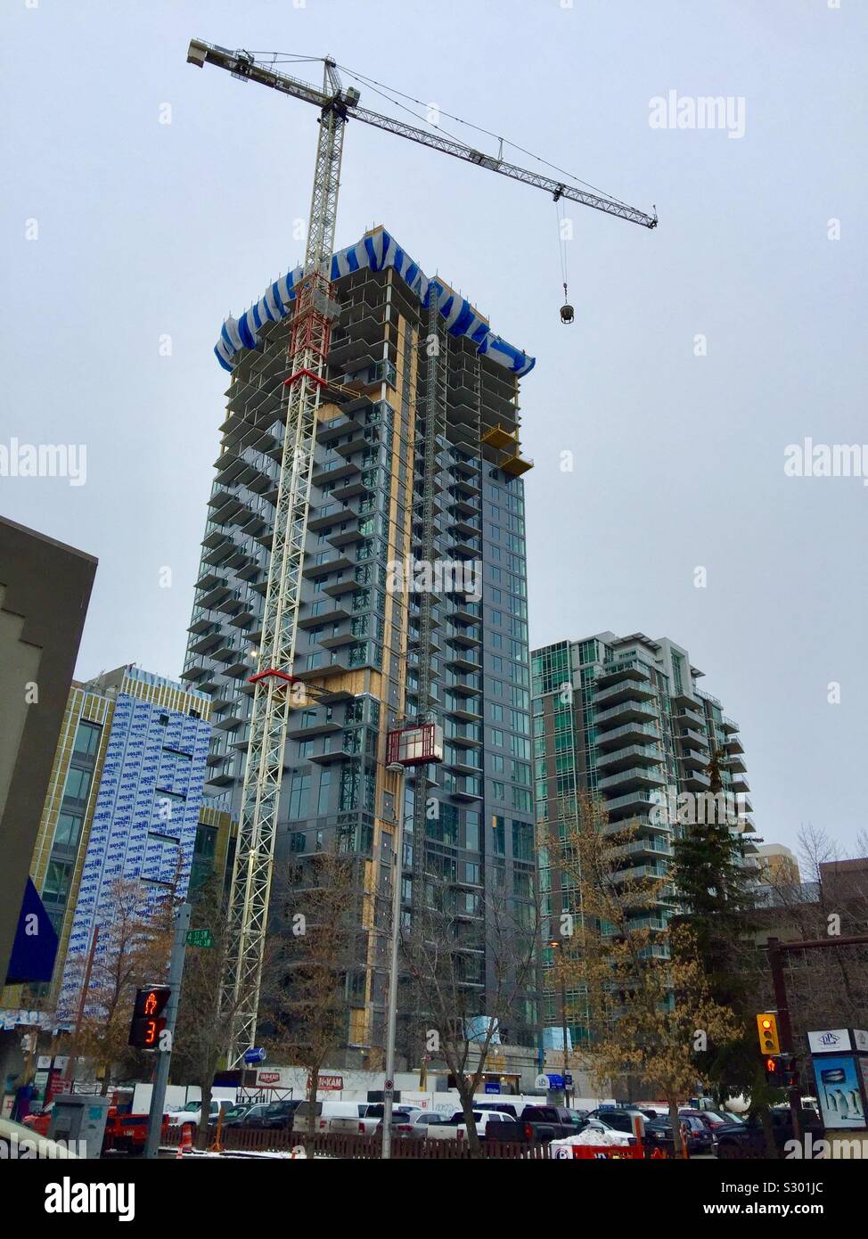 Construction in downtown calgary alberta hi-res stock photography and ...