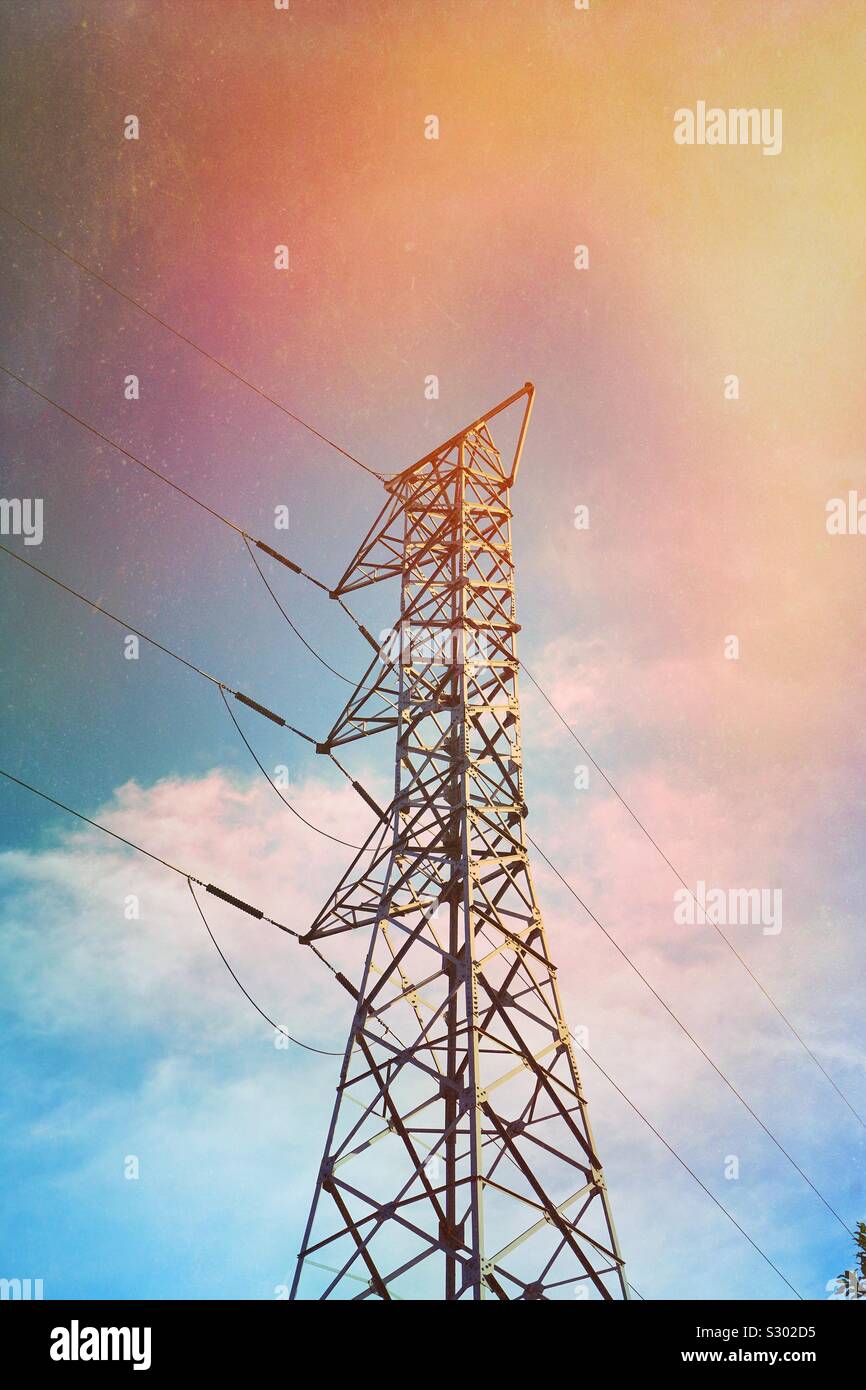 Electricity tower hi-res stock photography and images - Alamy