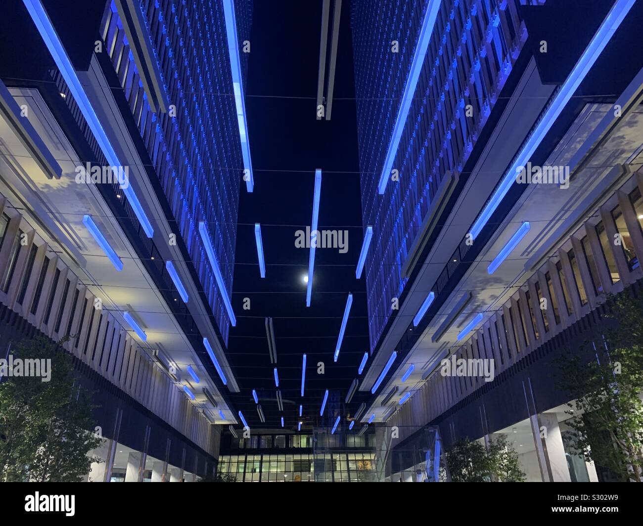 Lights art hi-res stock photography and images - Alamy